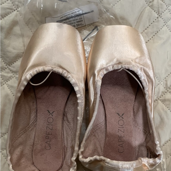 Capezio | Shoes | Capezio Ava Pointe Shoes New | Poshmark